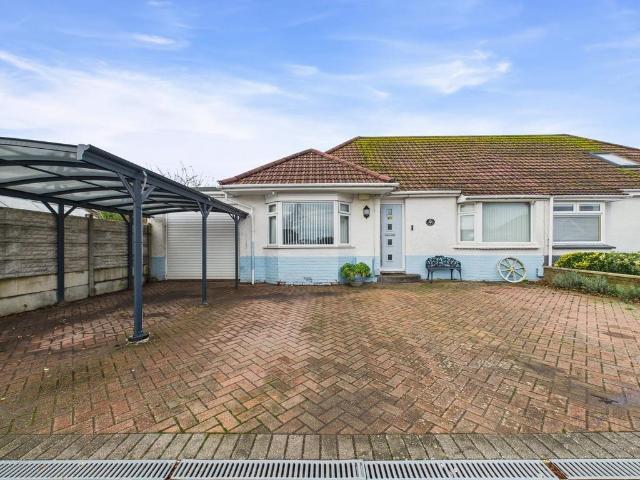 3 bedroom semi detached bungalow for sale