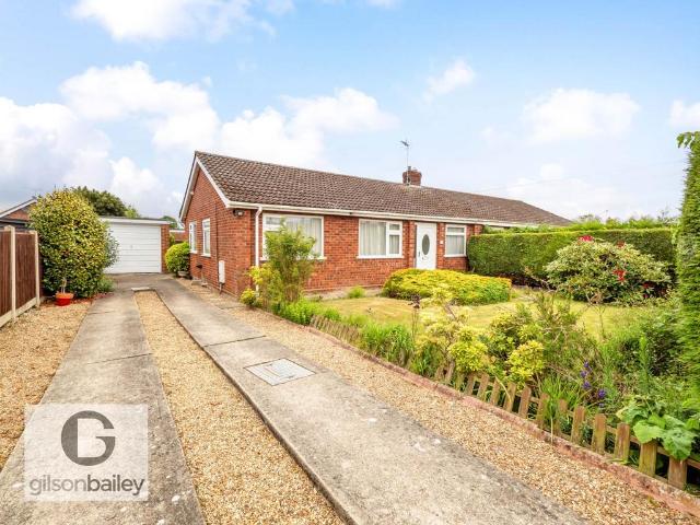 3 bedroom semi detached bungalow for sale
