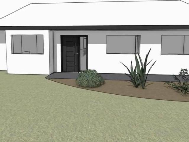 3 bedroom semi detached bungalow for sale