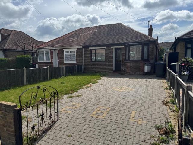 3 bedroom semi detached bungalow for sale