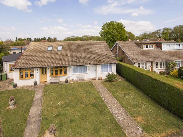 3 bedroom semi detached bungalow for sale