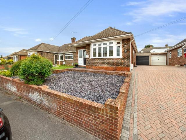 3 bedroom semi detached bungalow for sale