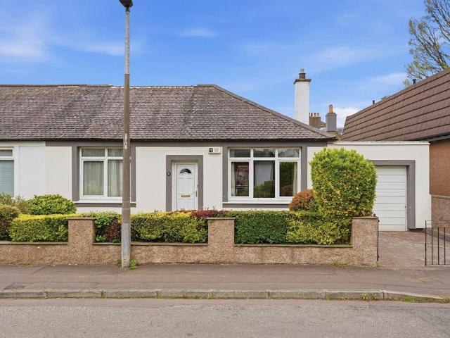 3 bedroom semi detached bungalow for sale