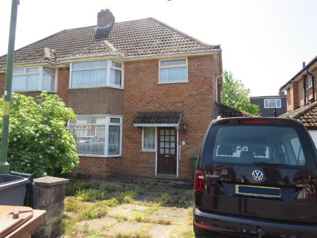 3 bedroom semi detached bungalow for sale