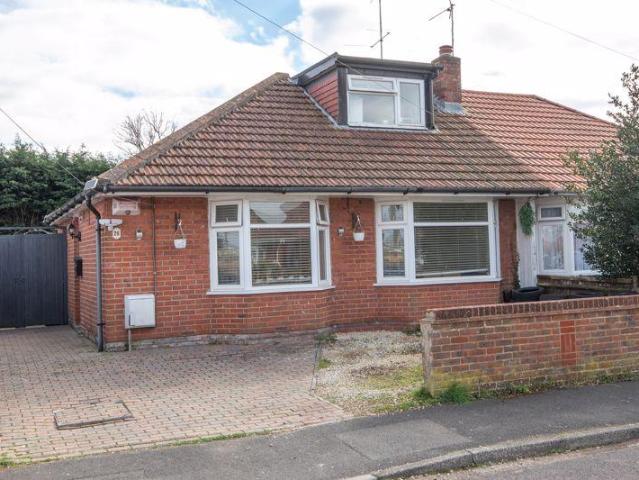 3 bedroom semi detached bungalow for sale