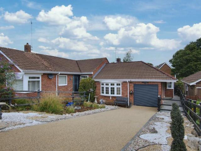 3 bedroom semi detached bungalow for sale
