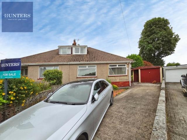 3 bedroom semi detached bungalow for sale