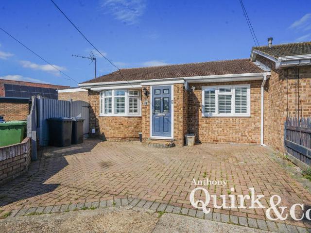 3 bedroom semi detached bungalow for sale