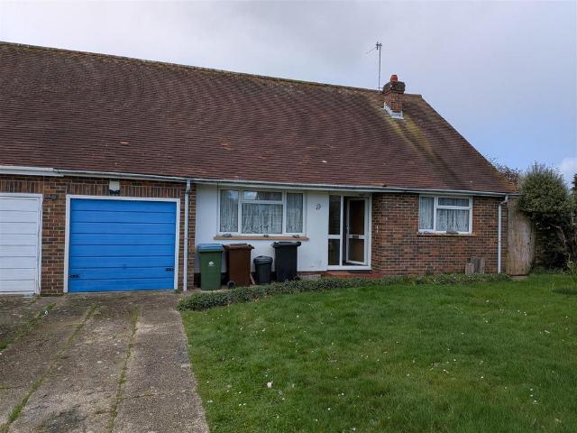 3 bedroom semi detached bungalow for sale