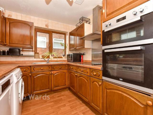 3 bedroom semi detached bungalow for sale