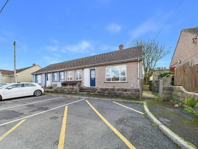 3 bedroom semi detached bungalow for sale