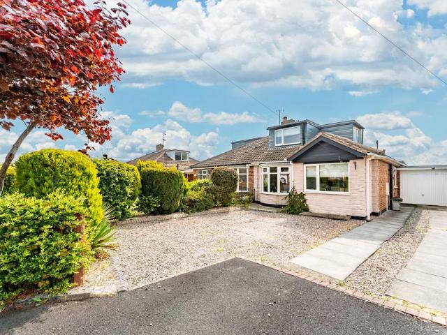 3 bedroom semi detached bungalow for sale