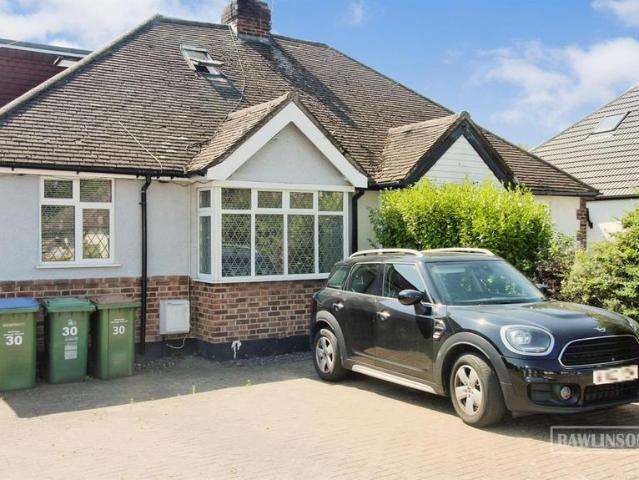3 bedroom semi detached bungalow for sale