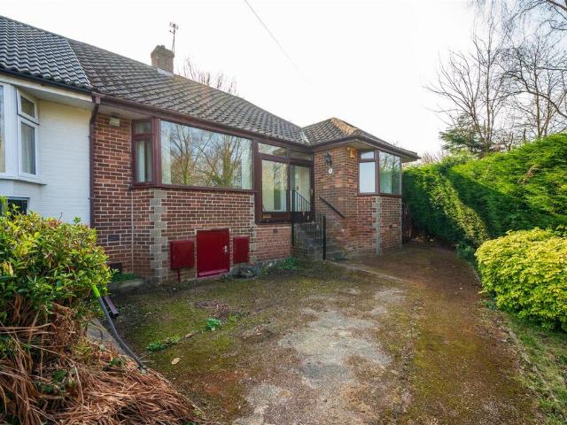 3 bedroom semi detached bungalow for sale
