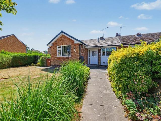 3 bedroom semi detached bungalow for sale
