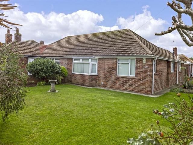 3 bedroom semi detached bungalow for sale