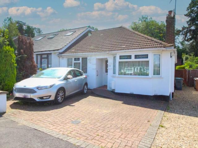 3 bedroom semi detached bungalow for sale