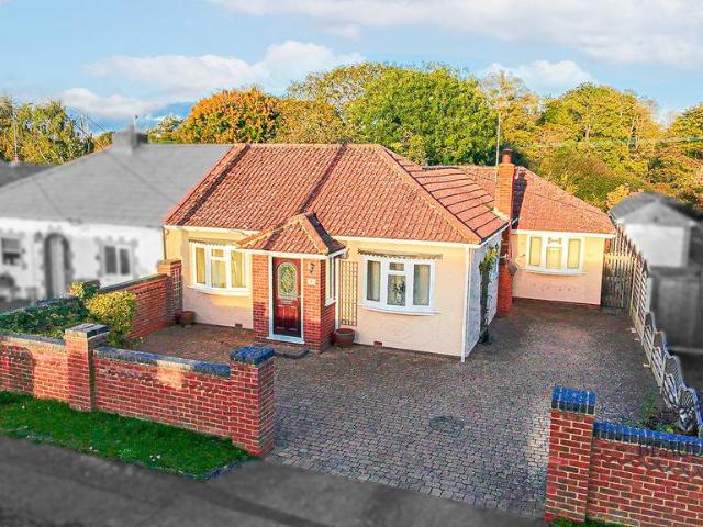 3 bedroom semi detached bungalow for sale