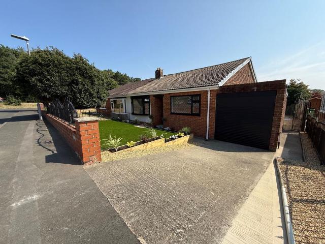 3 bedroom semi detached bungalow for sale