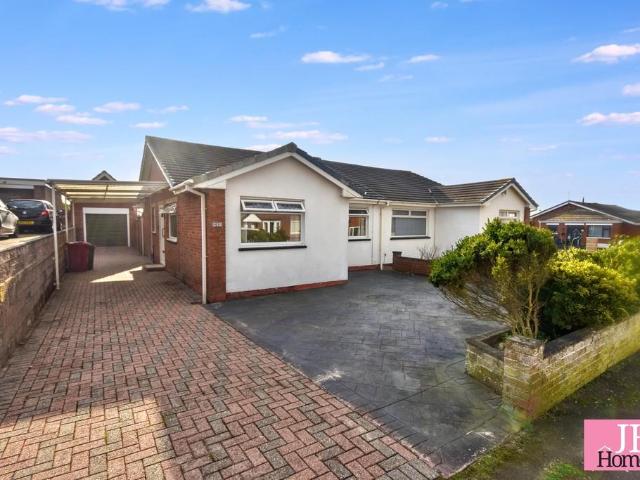3 bedroom semi detached bungalow for sale