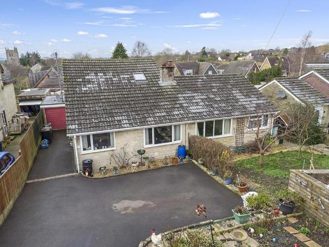 3 bedroom semi detached bungalow for sale