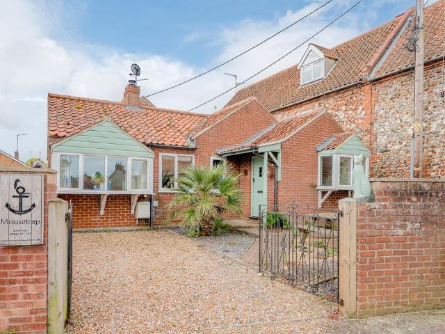 3 bedroom semi detached bungalow for sale