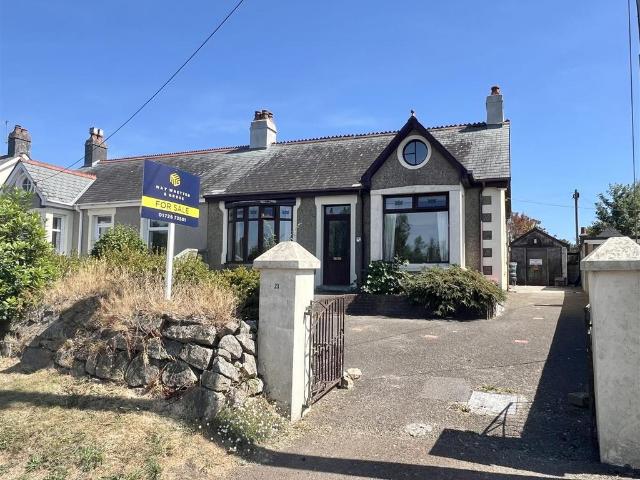 3 bedroom semi detached bungalow for sale