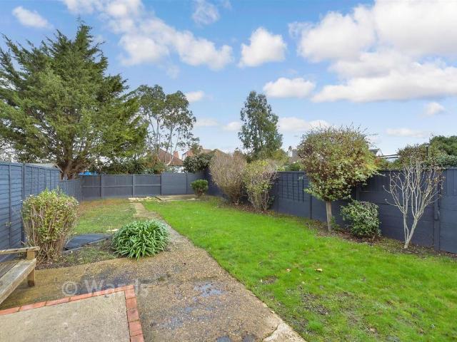 3 bedroom semi detached bungalow for sale