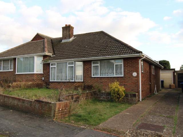 3 bedroom semi detached bungalow for sale
