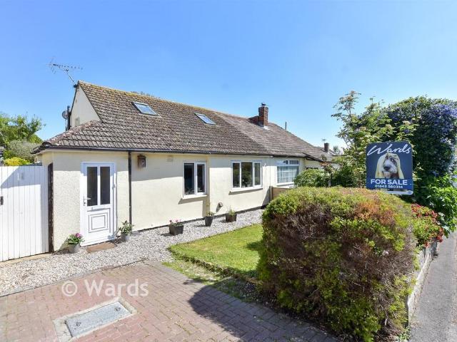3 bedroom semi detached bungalow for sale
