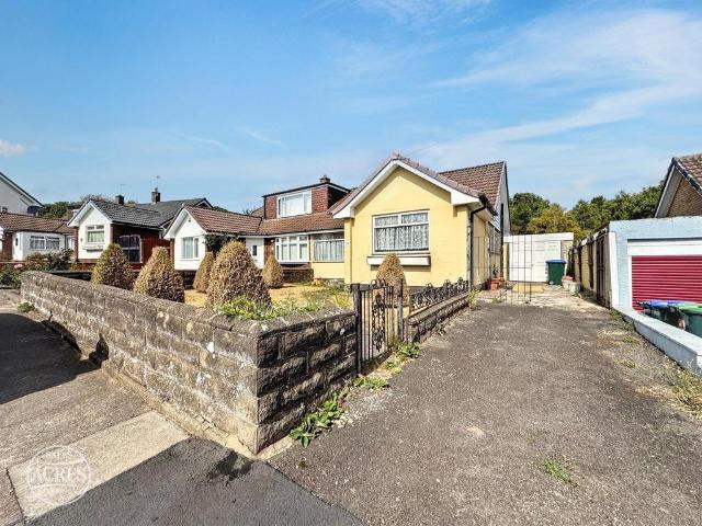 3 bedroom semi detached bungalow for sale