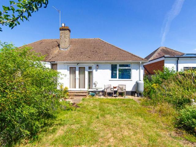 3 bedroom semi detached bungalow for sale