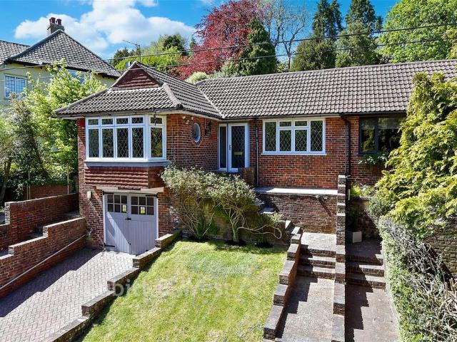 3 bedroom semi detached bungalow for sale