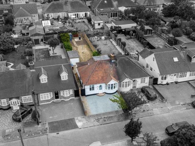3 bedroom semi detached bungalow for sale