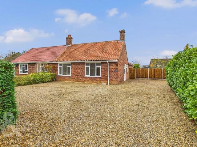 3 bedroom semi detached bungalow for sale