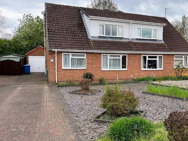 3 bedroom semi detached bungalow for sale