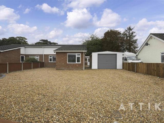 3 bedroom semi detached bungalow for sale