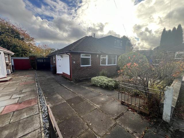 3 bedroom bungalow for sale