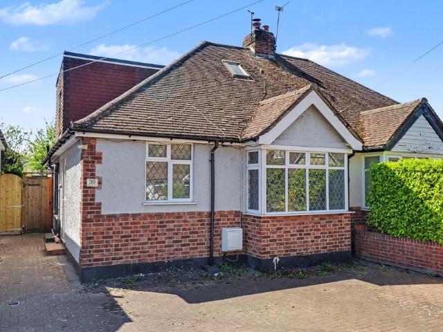 3 bedroom semi detached bungalow for sale