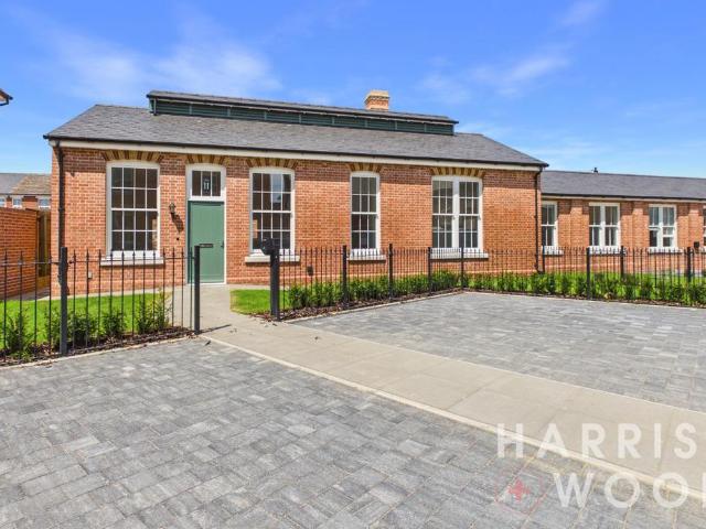3 bedroom semi detached bungalow for sale