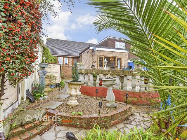 3 bedroom semi detached bungalow for sale