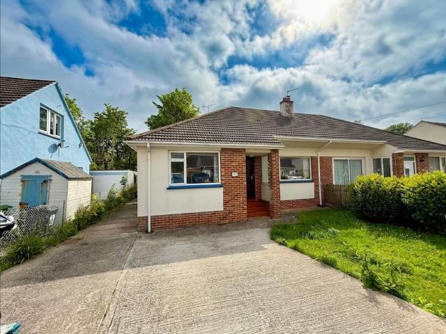 3 bedroom semi detached bungalow for sale