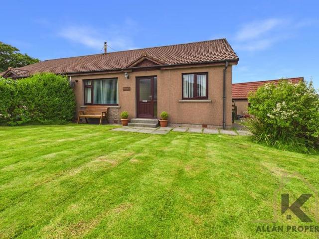 3 bedroom semi detached bungalow for sale