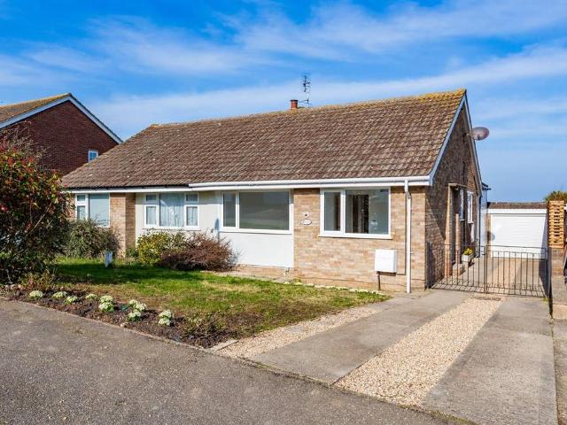 3 bedroom semi detached bungalow for sale