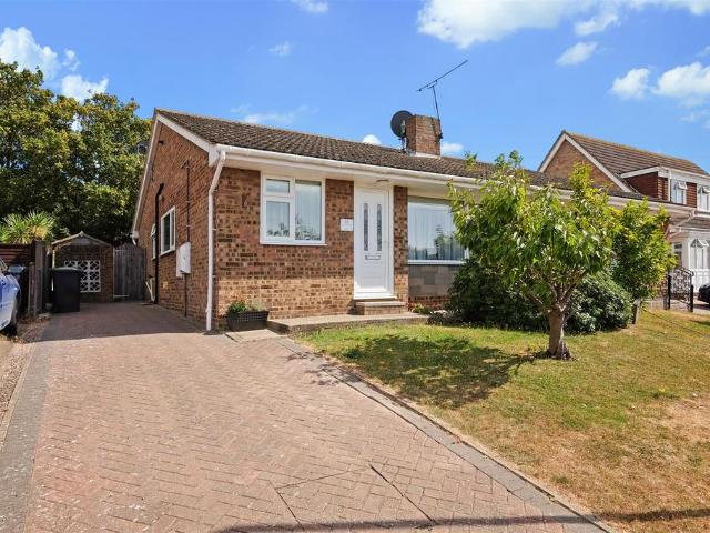 3 bedroom semi detached bungalow for sale