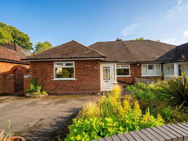 3 bedroom semi detached bungalow for sale