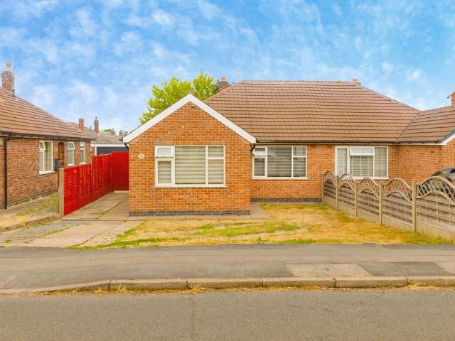 3 bedroom semi detached bungalow for sale