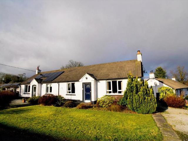 3 bedroom semi detached bungalow for sale