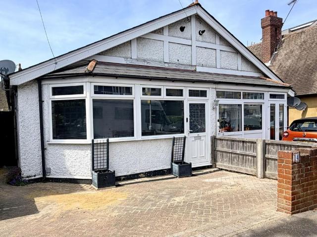 3 bedroom semi detached bungalow for sale