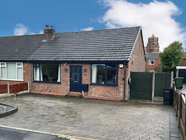 3 bedroom semi detached bungalow for sale